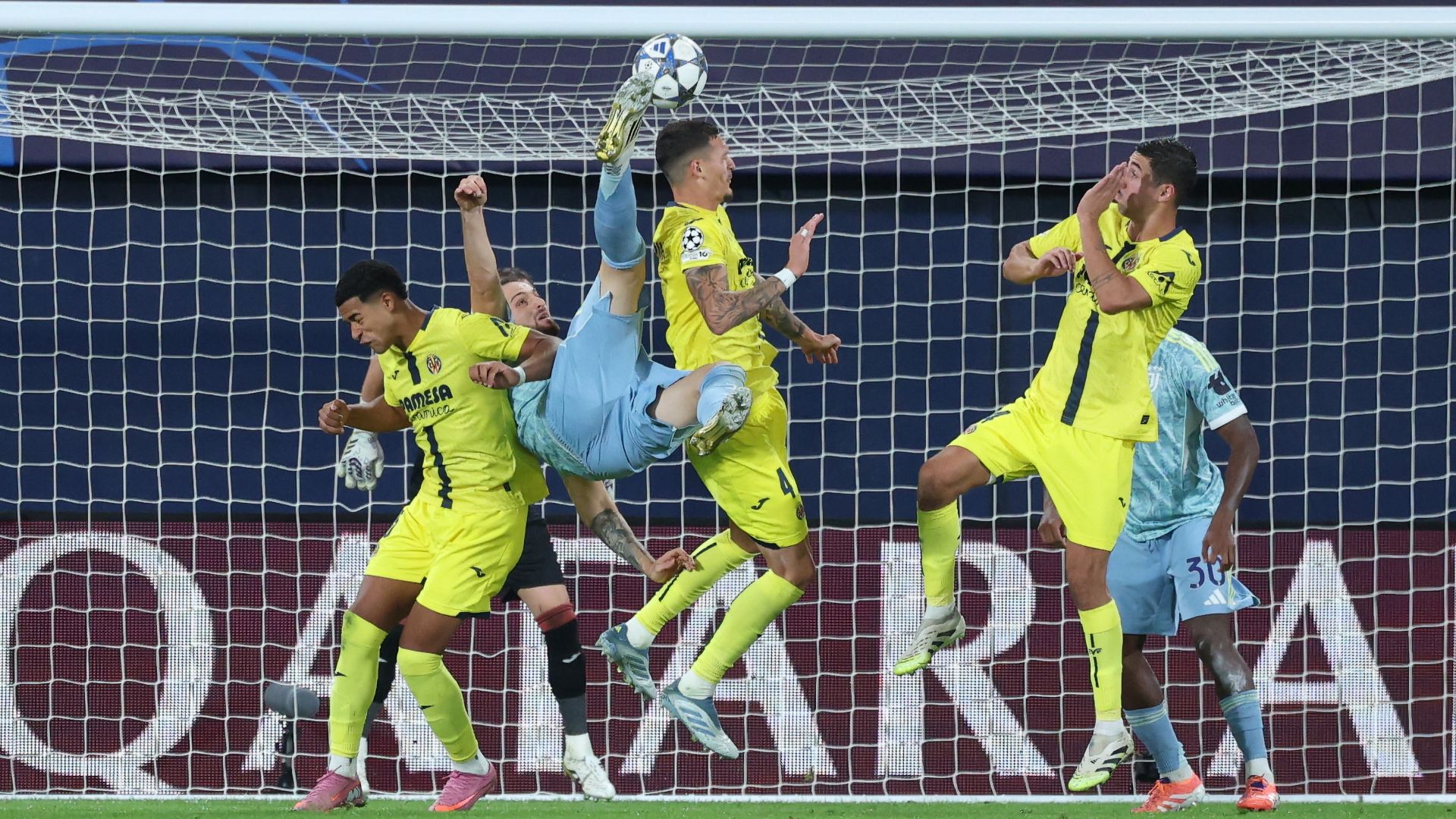 Juventus, Gatti segna con una rovesciata contro il Villarreal in ...