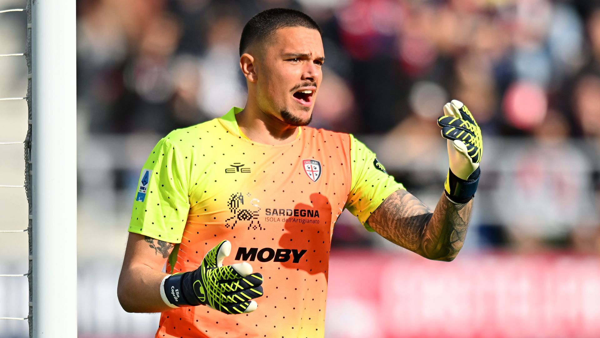 Quanto vale Caprile per il Cagliari: Milan e Inter preparano il derby ...