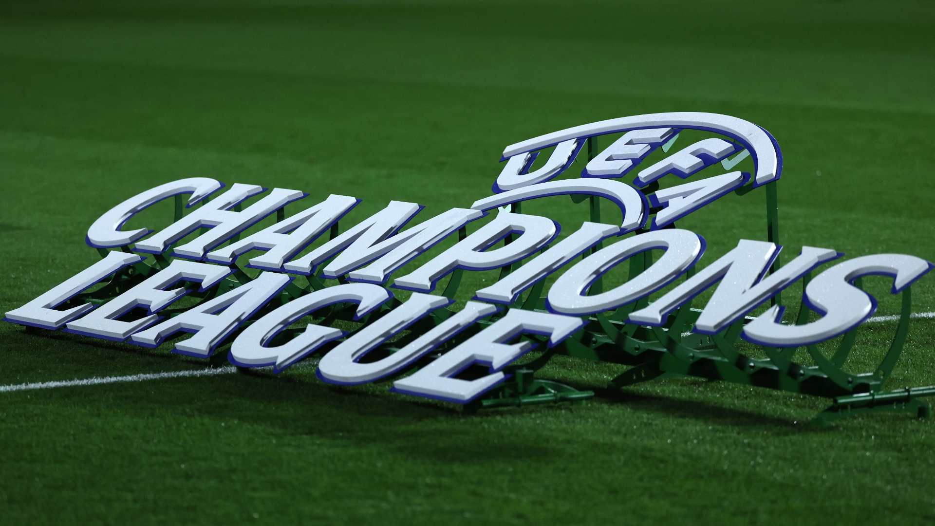 Torna la Champions League: le partite in charo in tv martedì 10 e ...