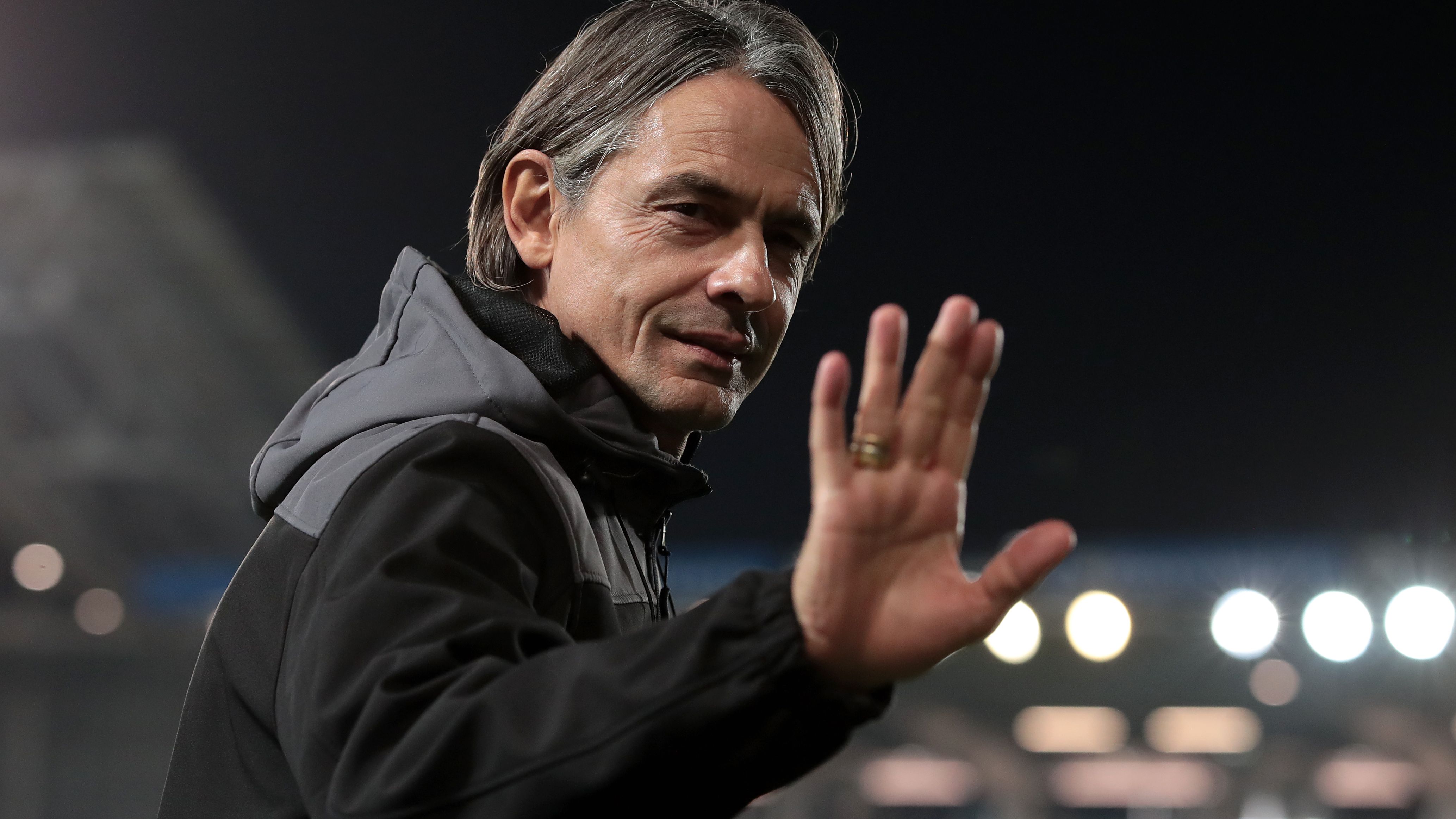 Dominika erome her hairstyle was long, enhanced with hair