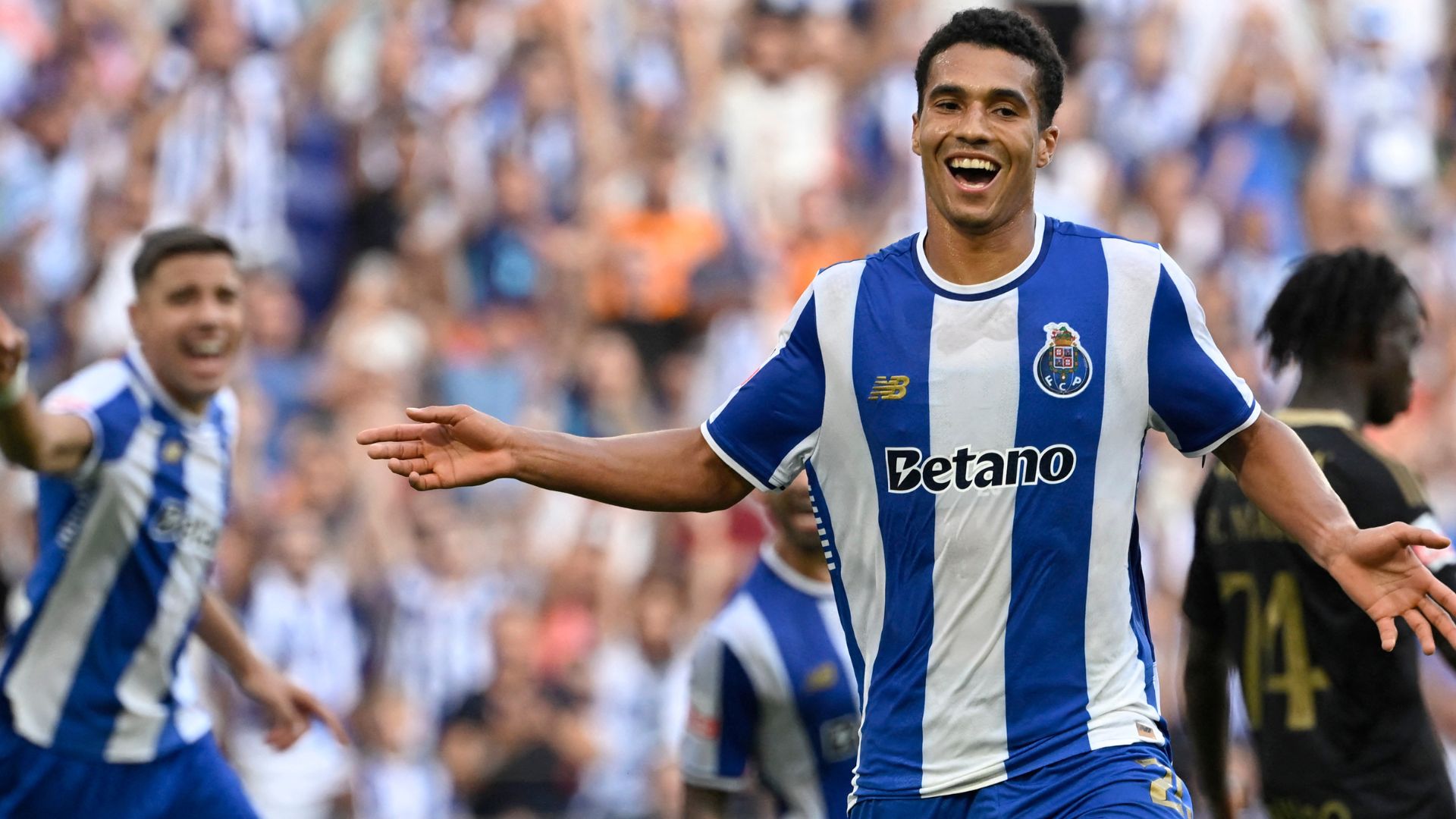 Il grande impatto di Alberto Costa con il Porto: 4 assist nelle prime 4 ...