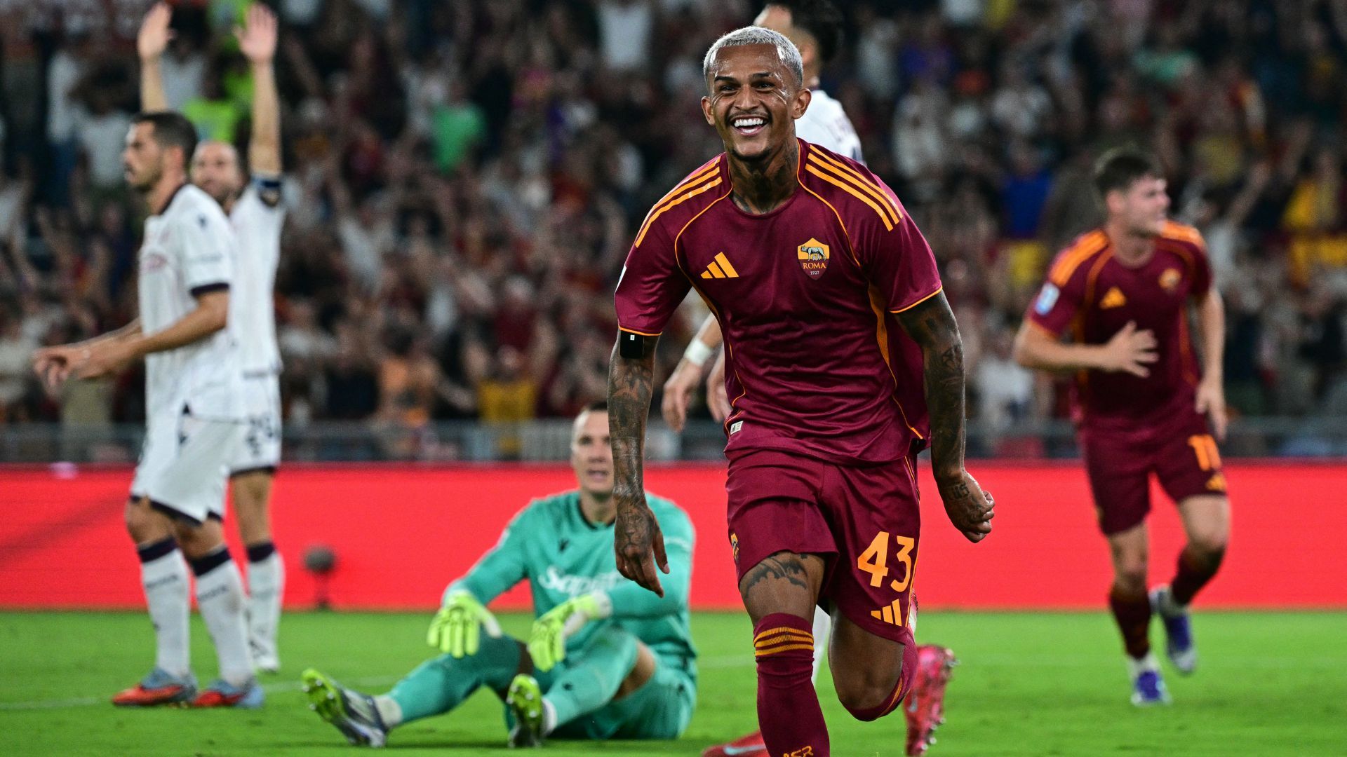 Wesley segna all'esordio e regala i primi 3 punti a Gasperini: Roma ...