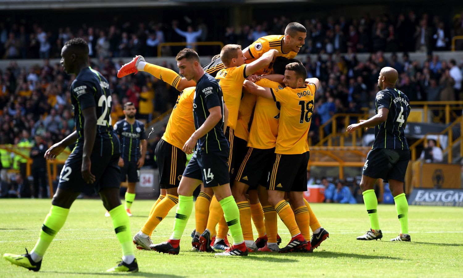 Wolverhampton, concorrenza dalla Francia per Joao Gomes | Calciomercato