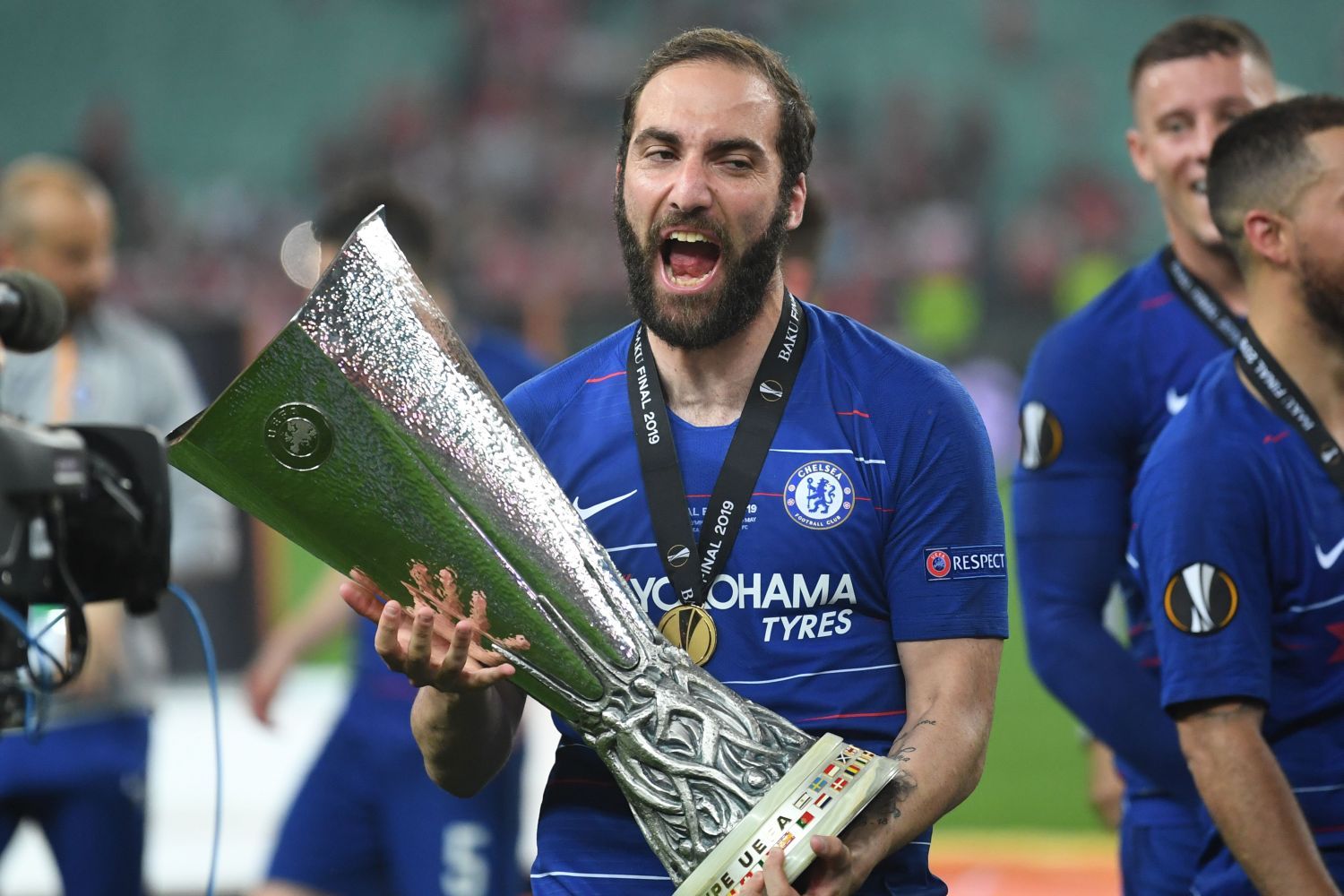 Romamania: Zaniolo alla Juve? Sì a Perin e Cuadrado, Higuain un rischio ...