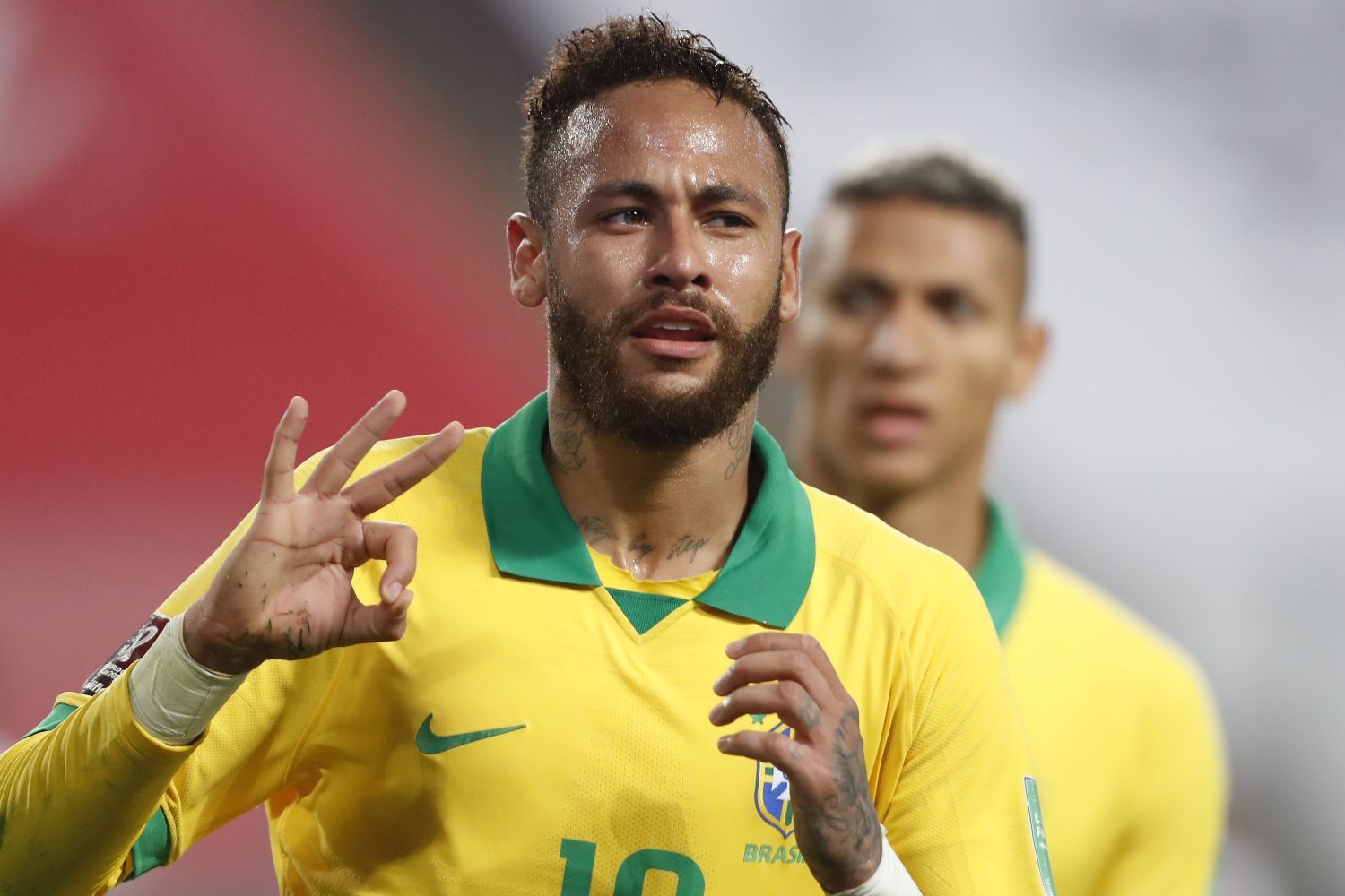 Neymar show: stop al volo da 35 metri d'altezza VIDEO | Calciomercato