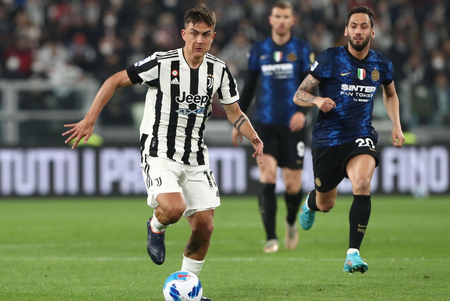 Juve, tre club su Dybala | Il BiancoNero