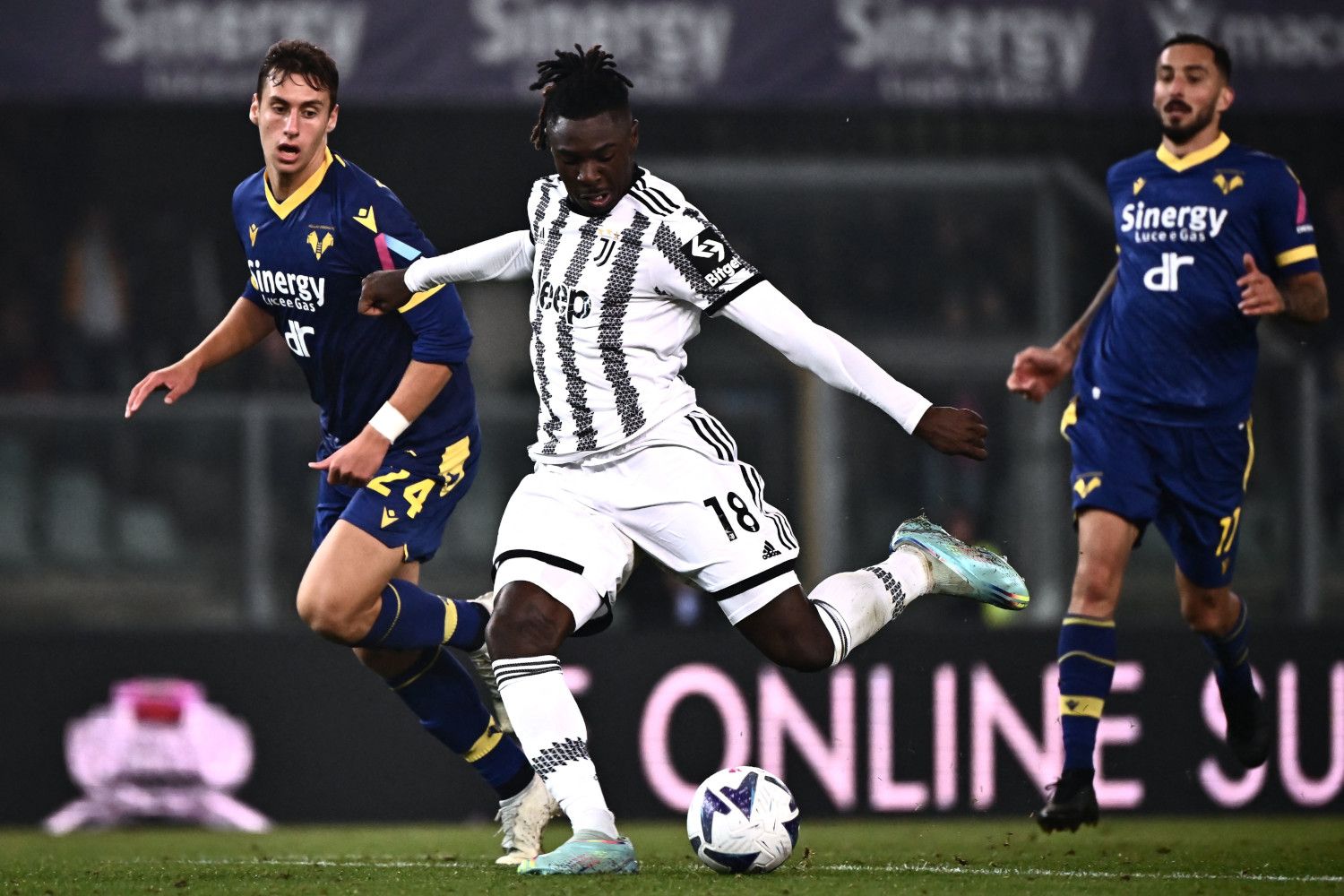 Juve, nuovo nome per il centrocampo: 'proposto uno scambio con Kean' | Il BiancoNero