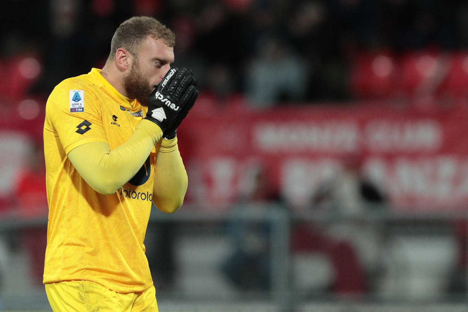 Fabrizio Romano - Di Gregorio-Juve, c'è già la firma: la data dell ...