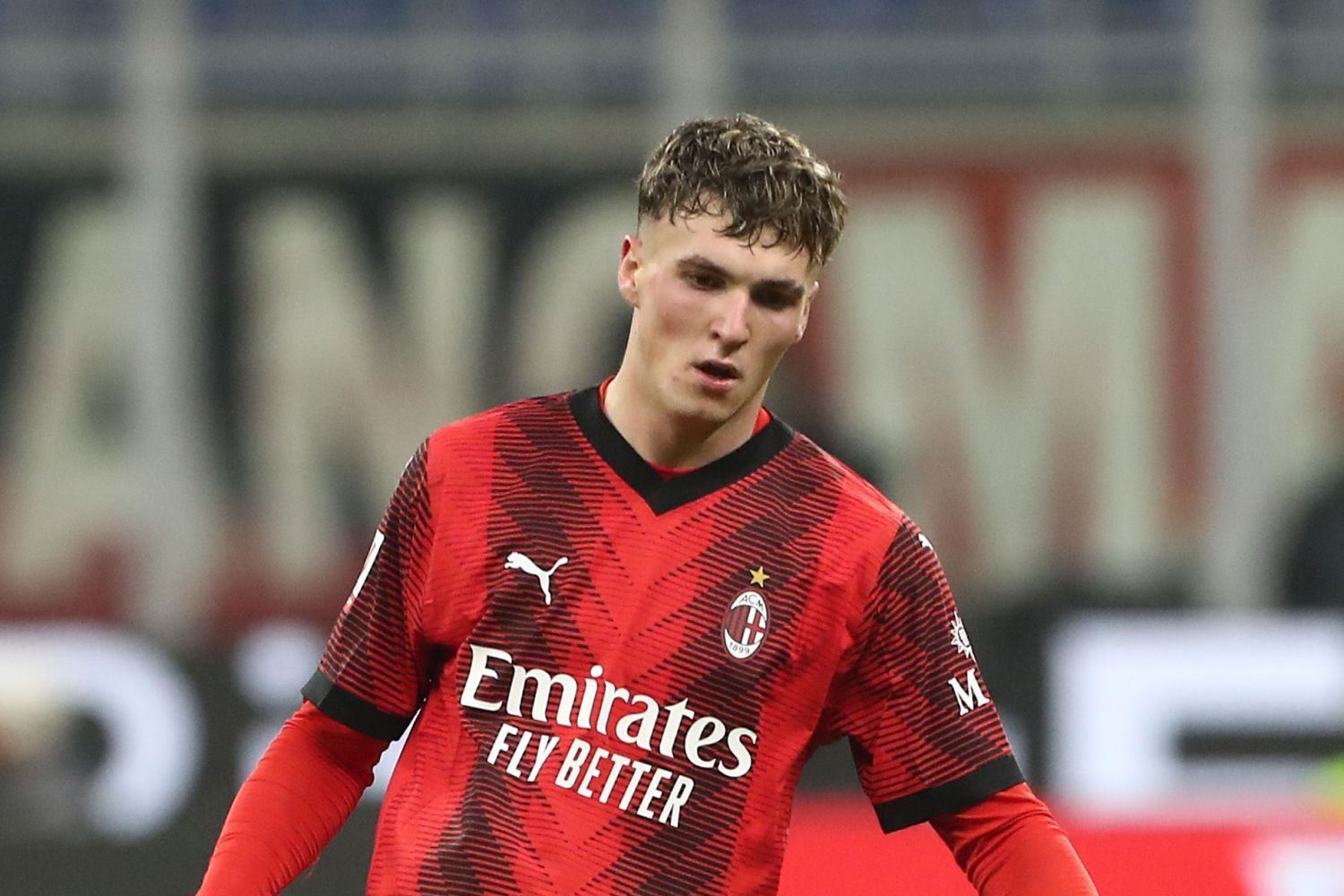 Chi è Alex Jimenez, il talento preso dal Milan: l'erede di Carvajal con ...