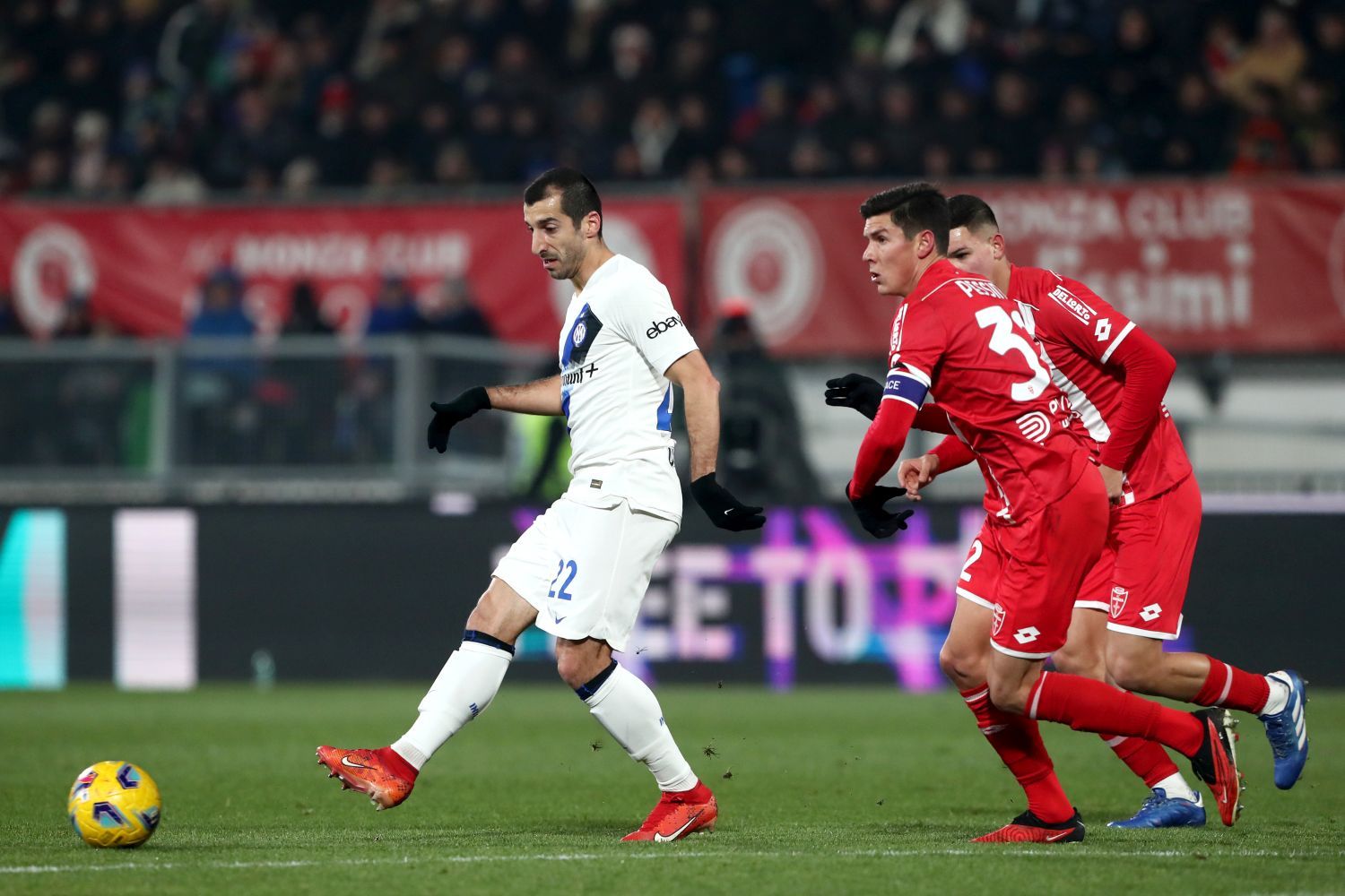 Inter, Mkhitaryan: 'Mia miglior versione? Se lo dite voi devo ...