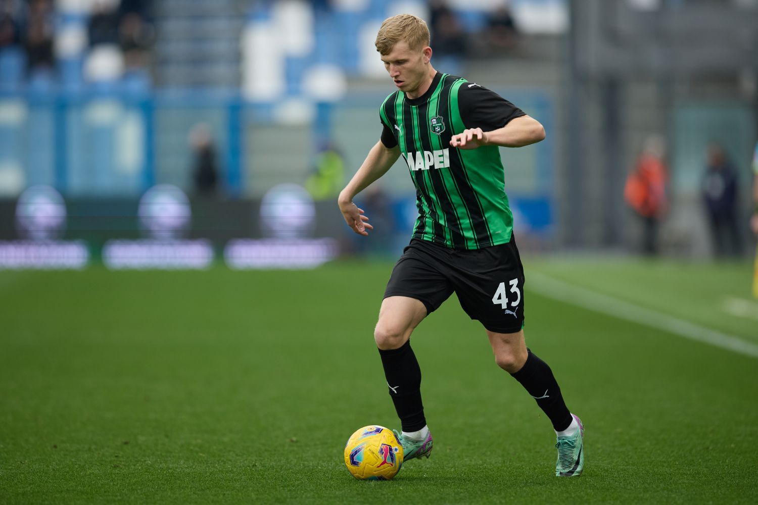 Lazio, possibile derby con la Roma per un terzino: ecco di chi si ...