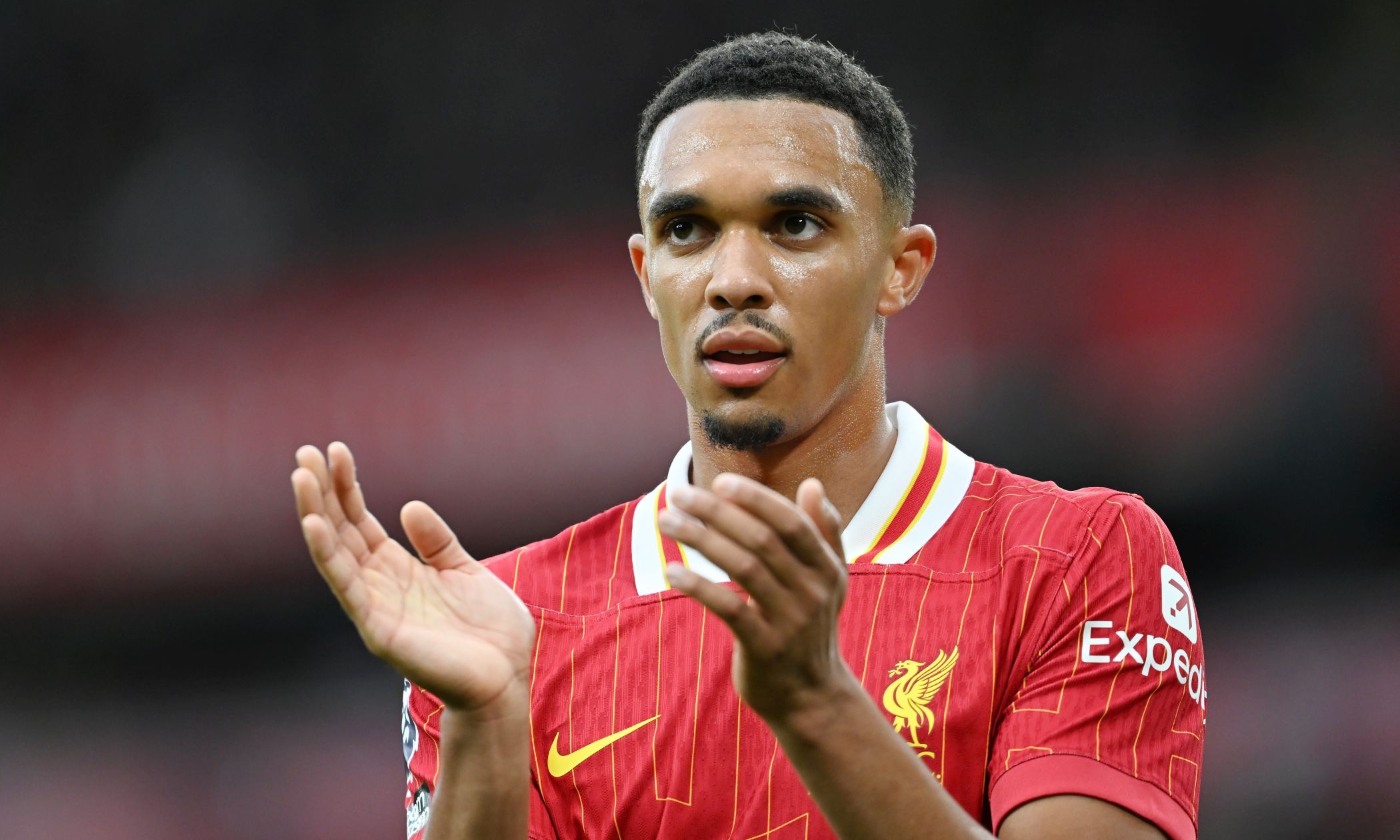 Real Madrid, ufficiale l'arrivo di Alexander-Arnold: 10 milioni al ...