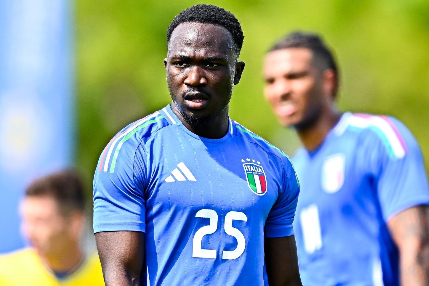 Fini alla conquista dell'Olanda: chi è il talento italiano che dribbla ...