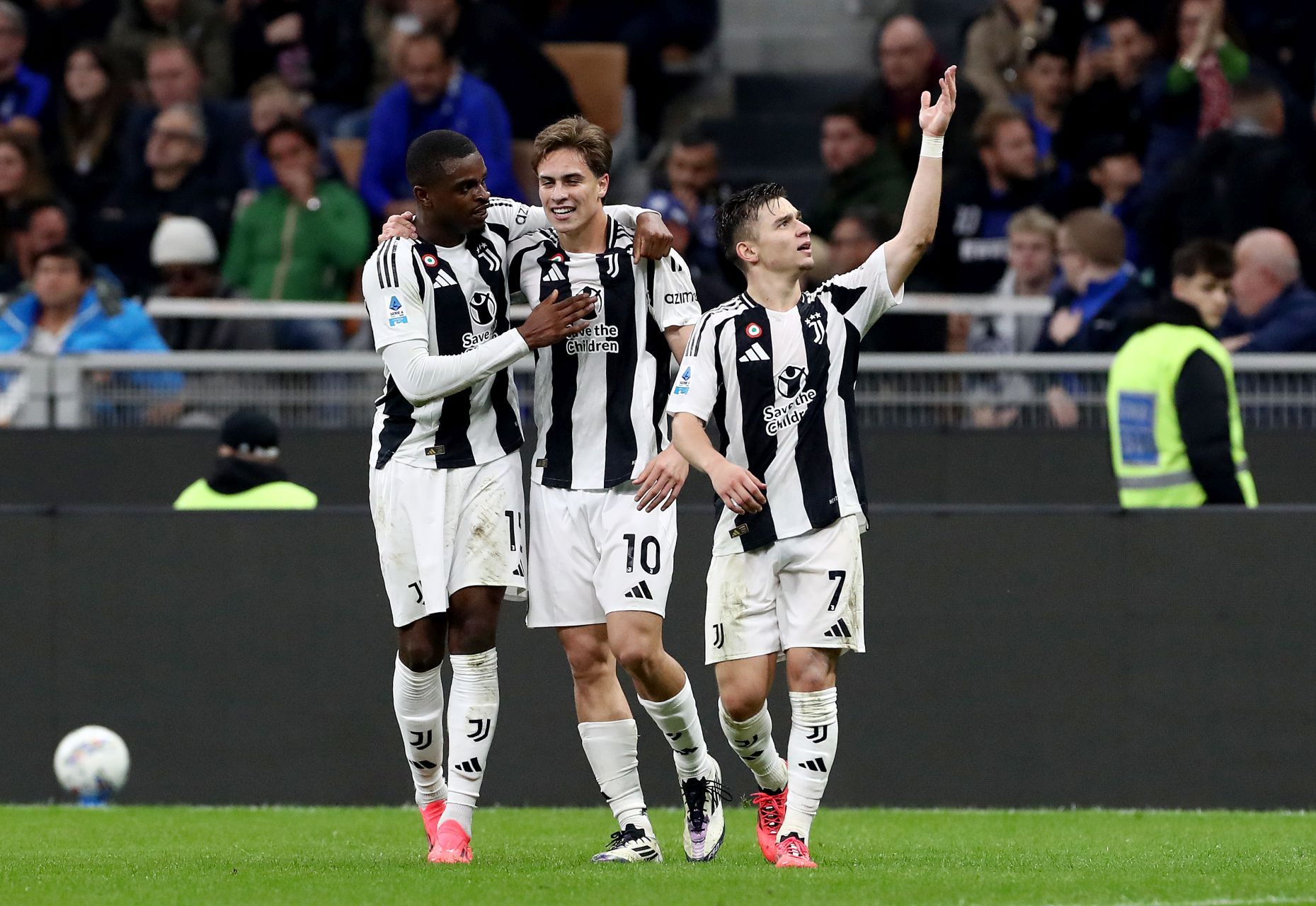 Inter-Juventus è uno show: 4-4 a San Siro, è successo di tutto ...