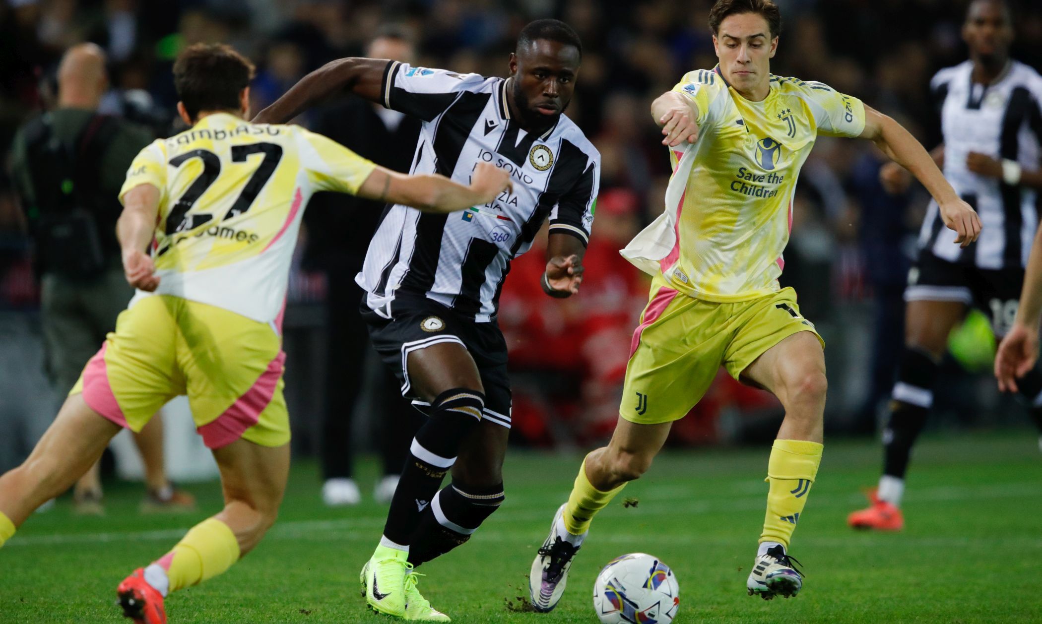 L'ammissione di Davis dopo il goal annullato in Udinese-Juventus: 'Ho ...