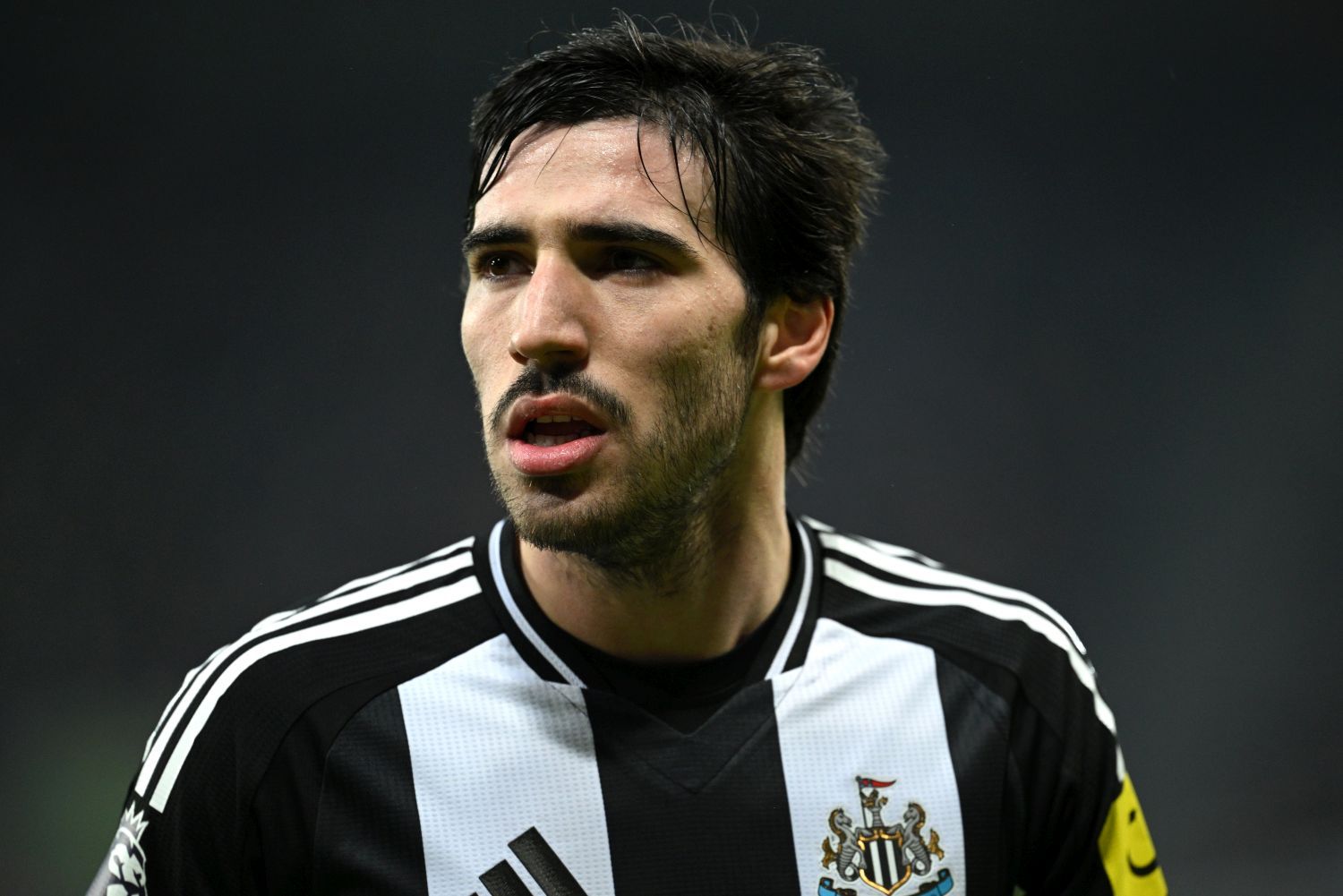 Premier, Newcastle forza 4: abbattuto il Nottingham Forest, Tonali e ...