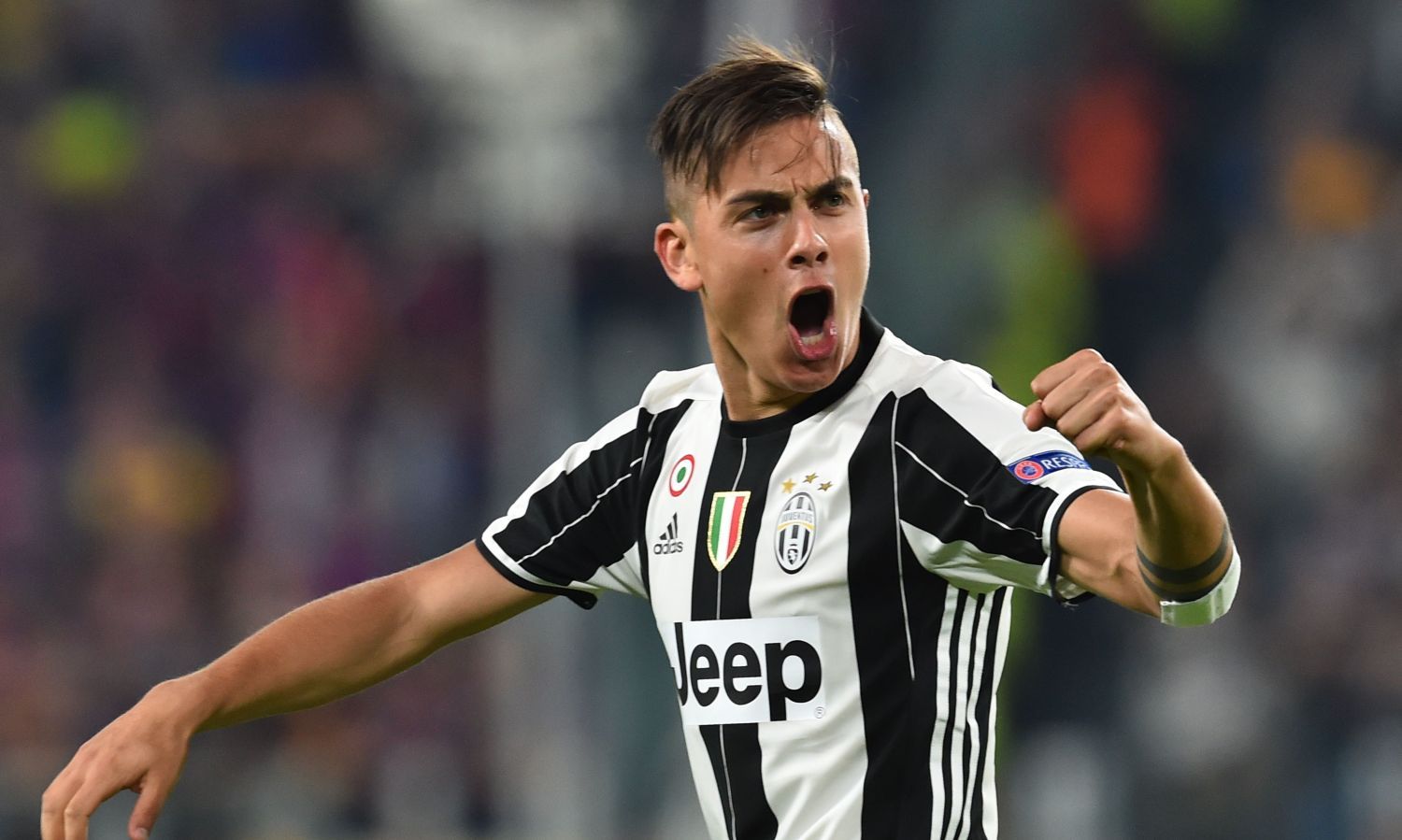 Juve, anche l'Argentina è pazza di Dybala: l'Instituto de Cordoba gli ...