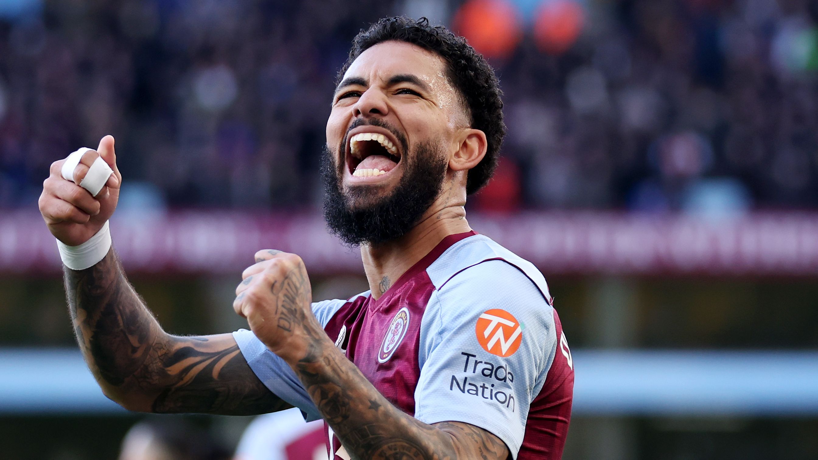 Aston Villa-Chelsea: Douglas Luiz segna di tacco dopo 2 minuti su ...