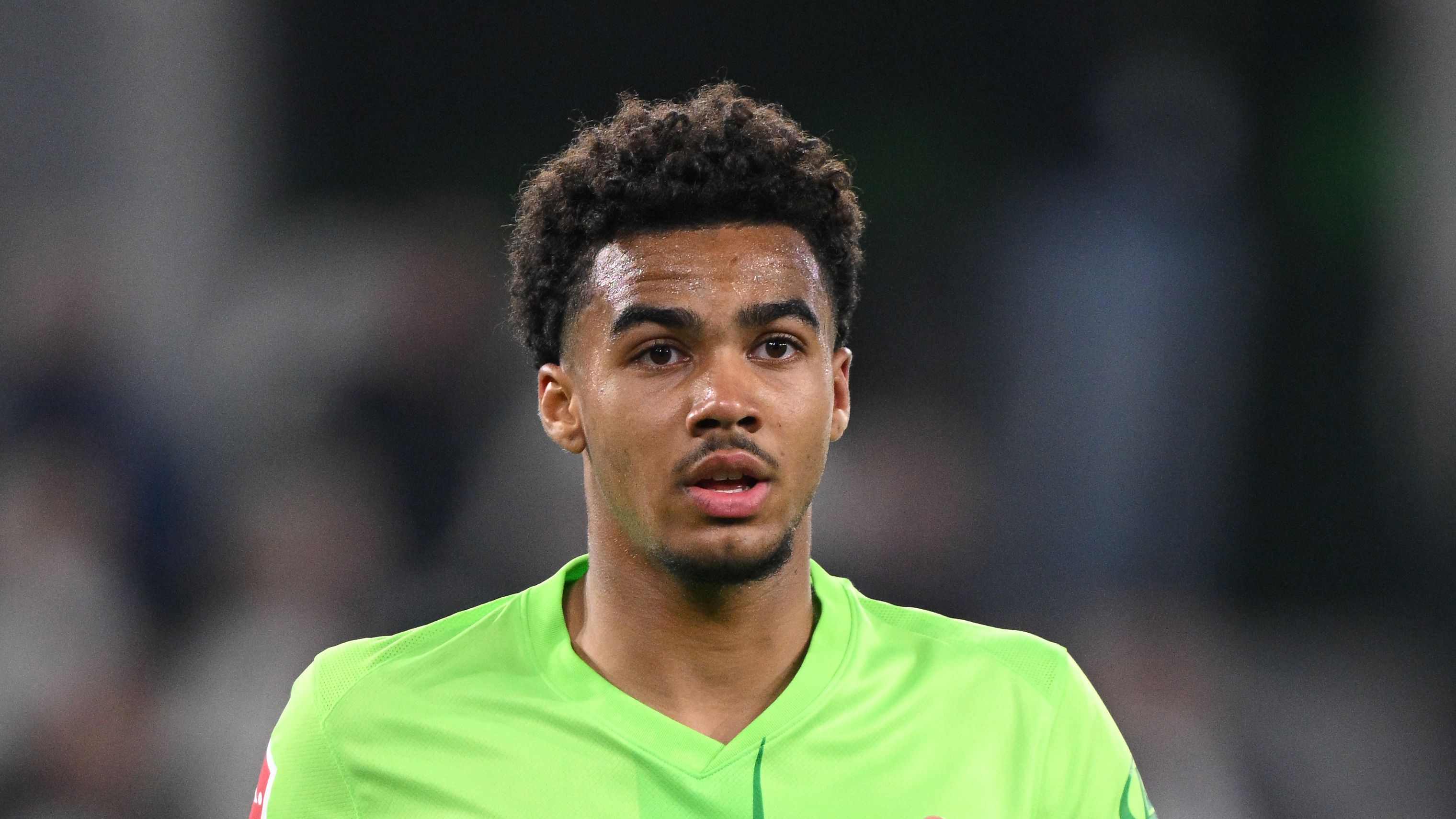 Chi è Odogu, il nuovo difensore del Milan di Allegri che arriva dal Wolfsburg | Calciomercato