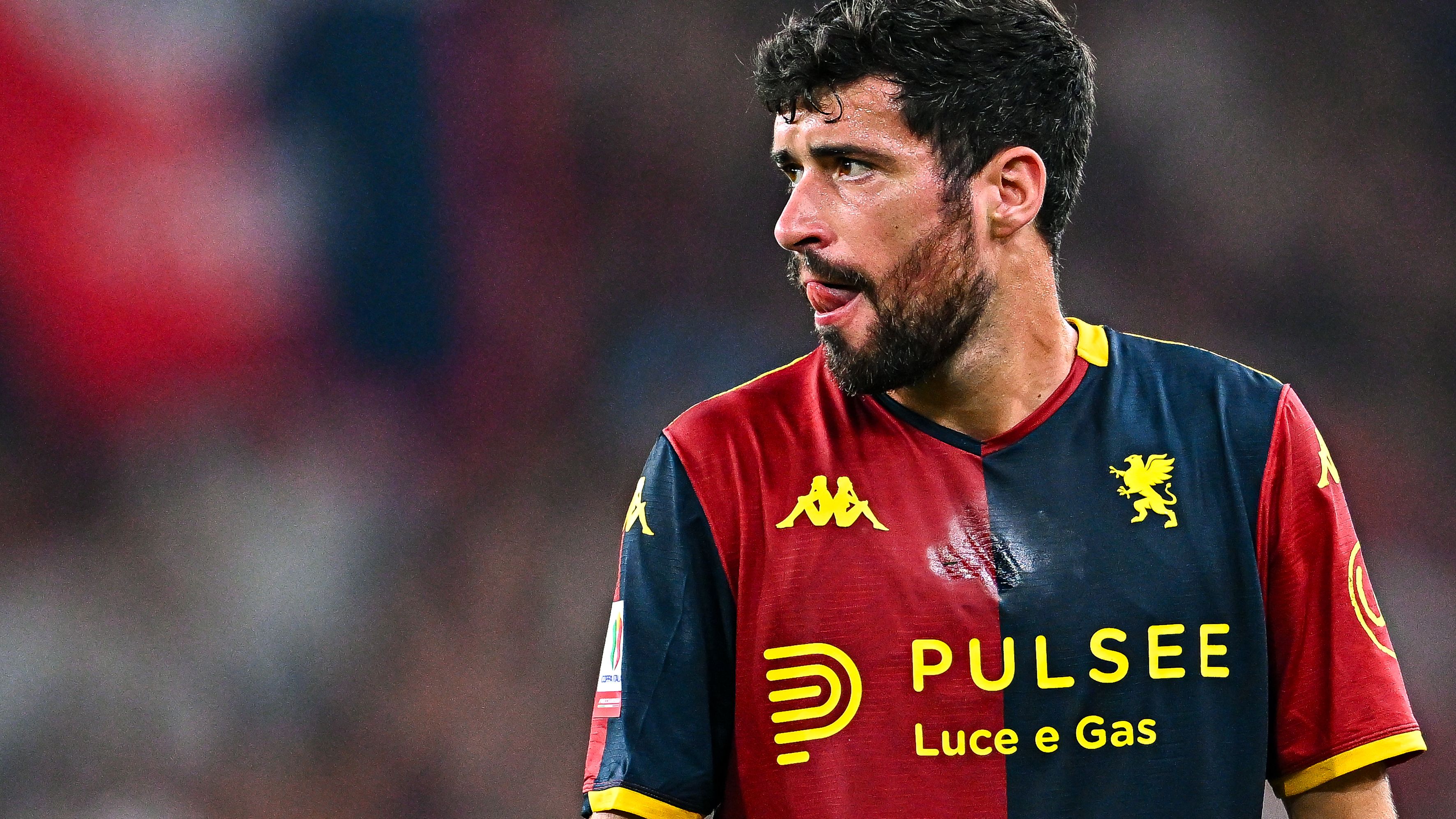 Perché Aaron Martin non gioca più nel Genoa: problemi fisici, scelta ...
