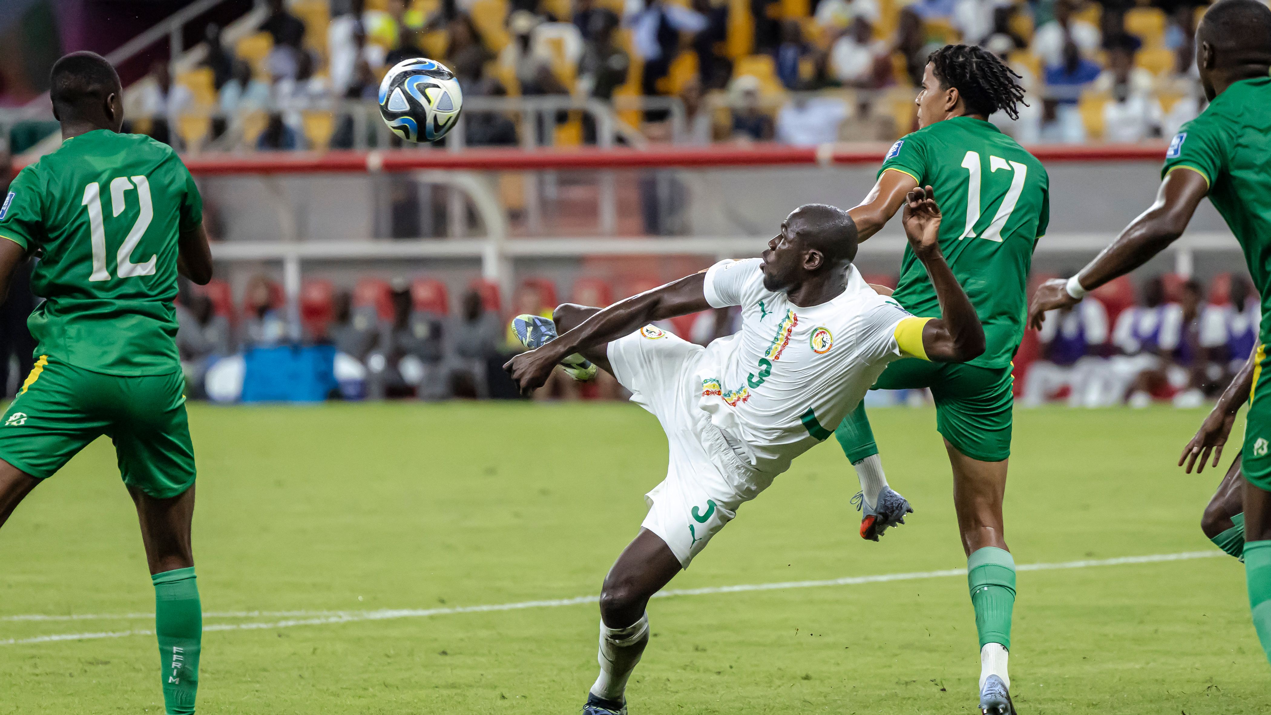 Lecce, chi è Oumar Ngom: un altro colpo dall'Estrela Amadora per il ...