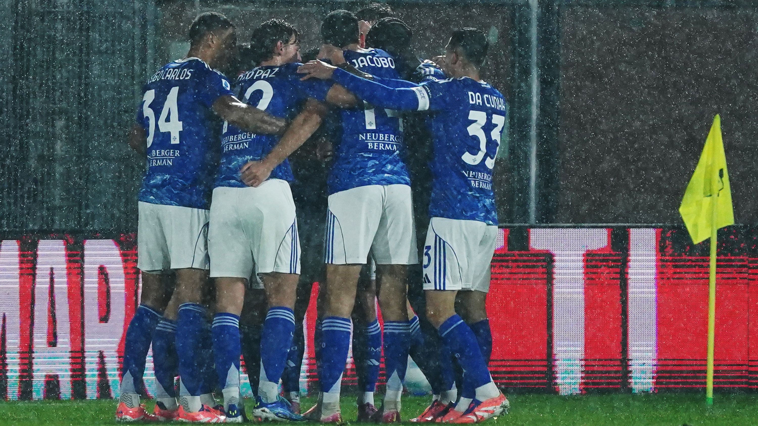 Como-Verona 3-1: goal di Douvikas, Serdar, Posch e Vojvoda. Vola la ...