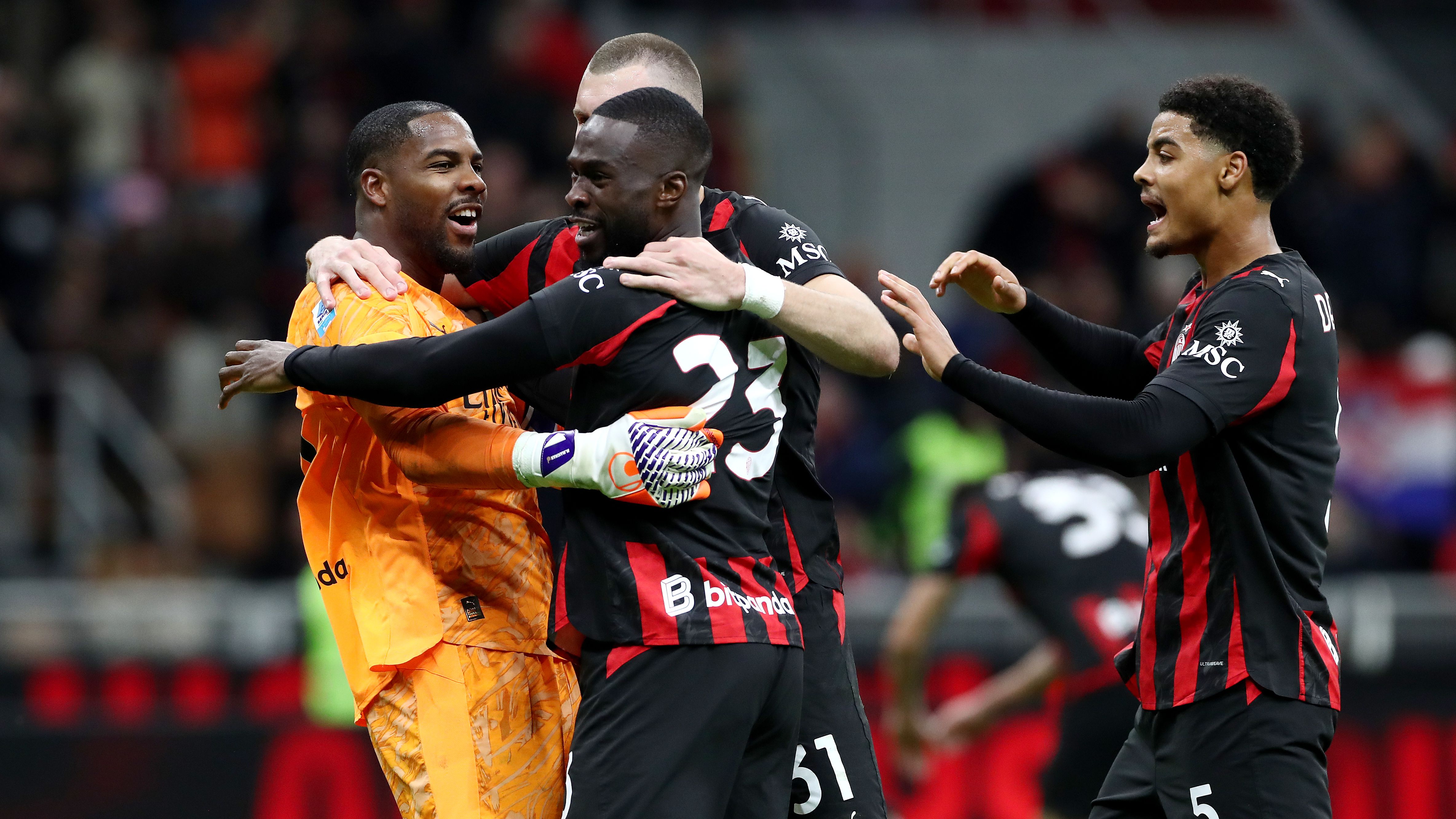 Milan-Roma, le pagelle di CM: Leao inventa, Pavlovic eroe a sorpresa ...