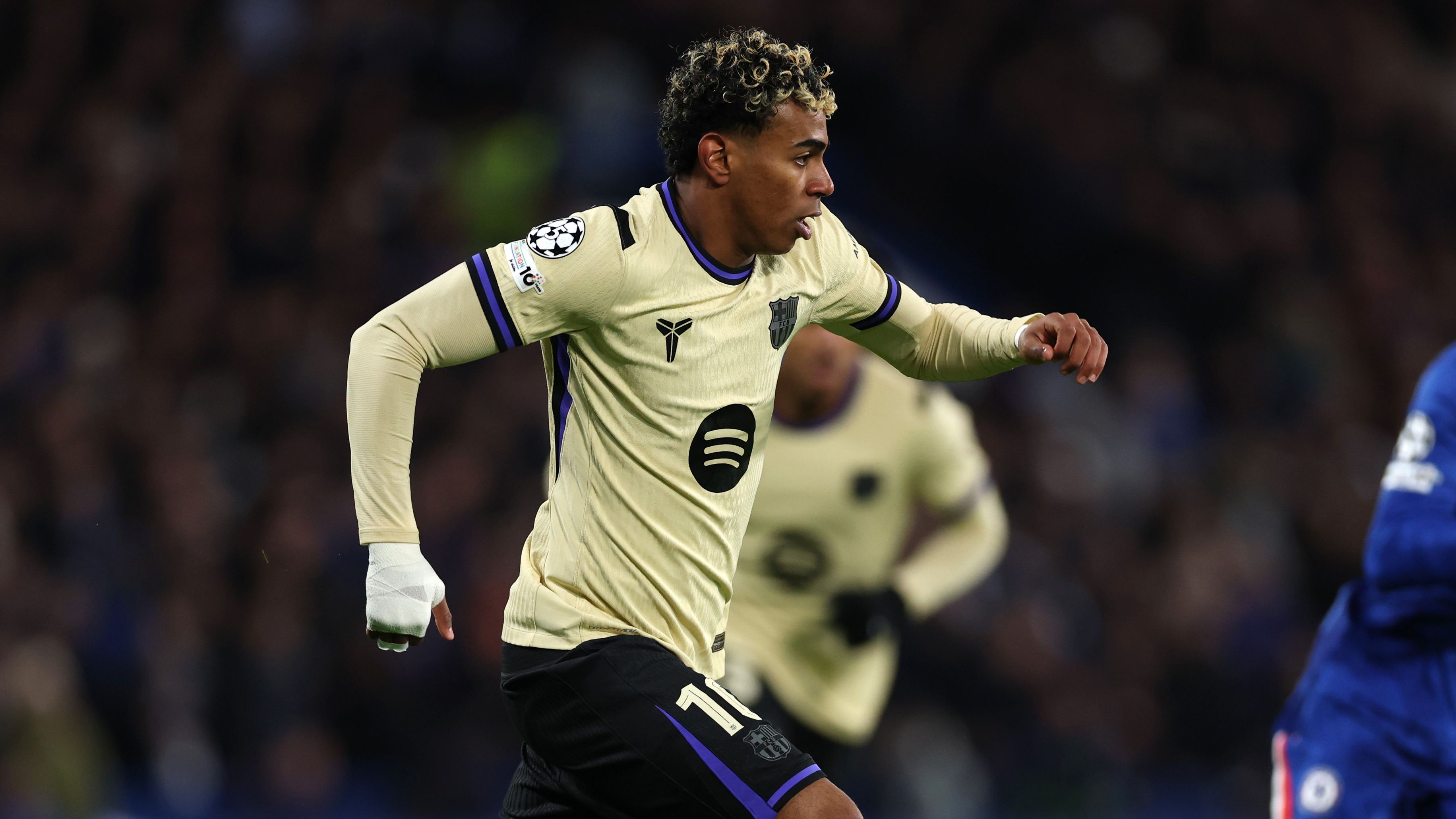 Champions League LIVE: Ajax-Benfica, Galatasaray-Union Saint-Gilloise ...