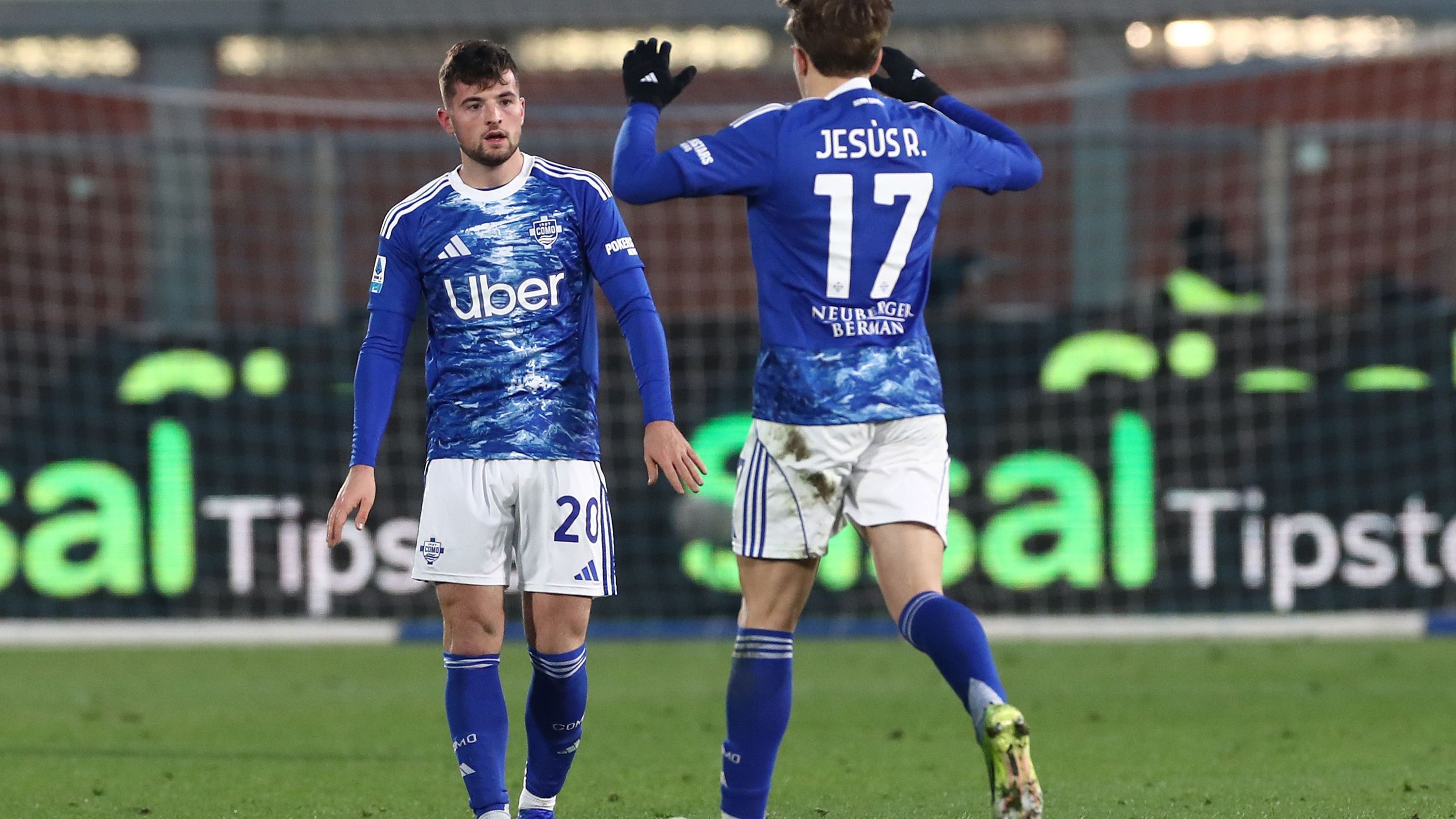 Baturina risponde all'ultimo secondo a Cambiaghi: Como-Bologna 1-1, non ...