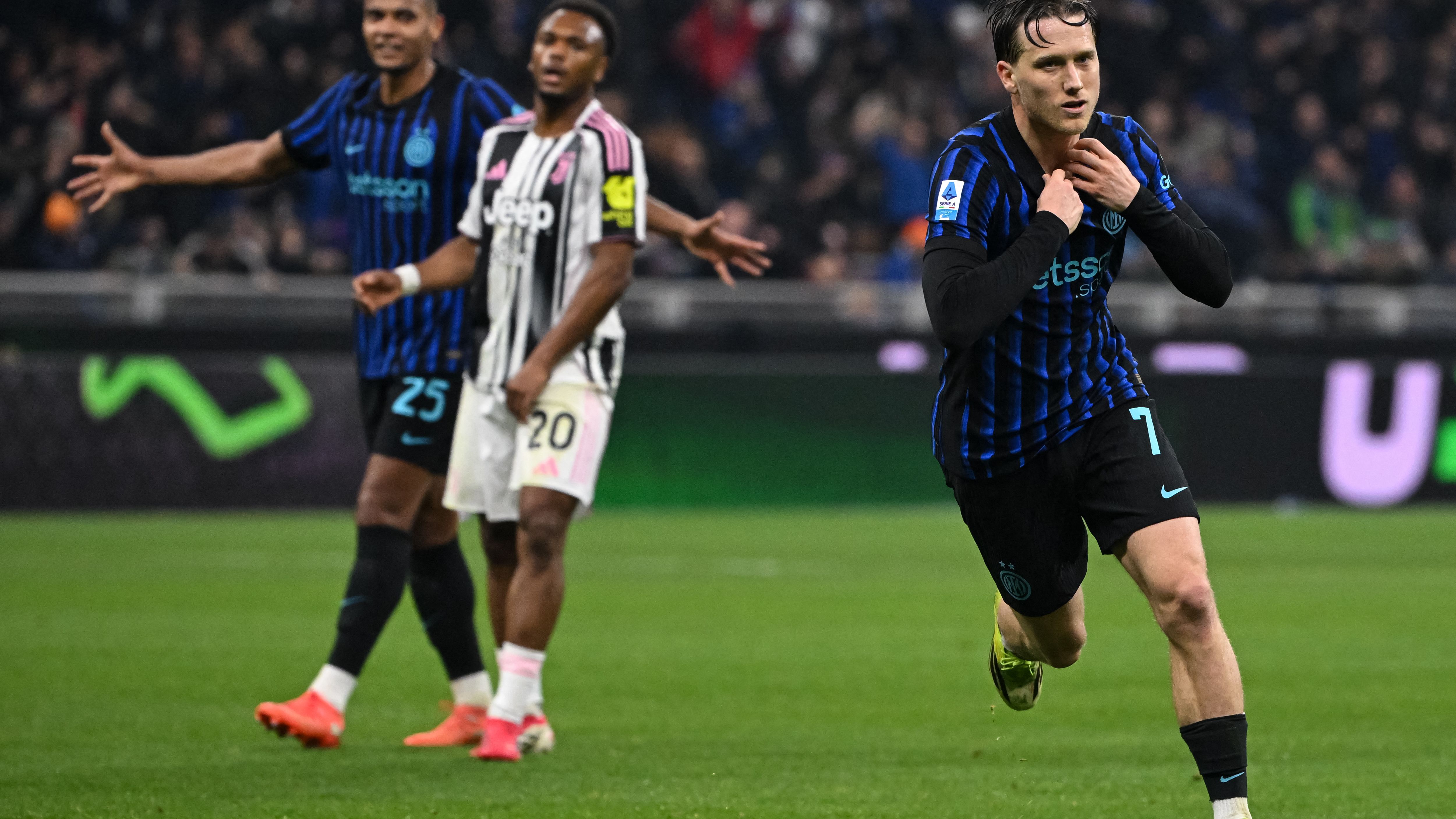 Inter-Juve 3-2: festa nerazzurra, successo pirotecnico fra le proteste ...